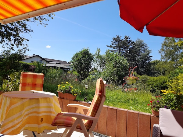 Ferienwohnung 'Sonnenblume' Mit Privater Terrasse, Privatem Garten Und Wlan - Daun