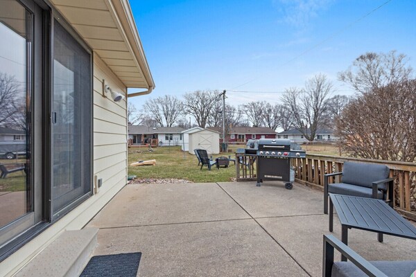 Sweet Spot On Spence - Walking Distance To The Excitement Of Lambeau - Green Bay, WI