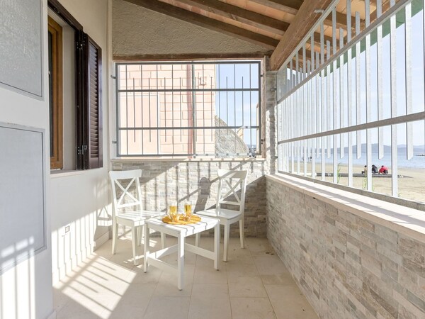 Schönes Alleinstehendes Ferienhaus Mit Klimaanlage,  W-lan, Balkon Und Haustiere Erlaubt - Follonica