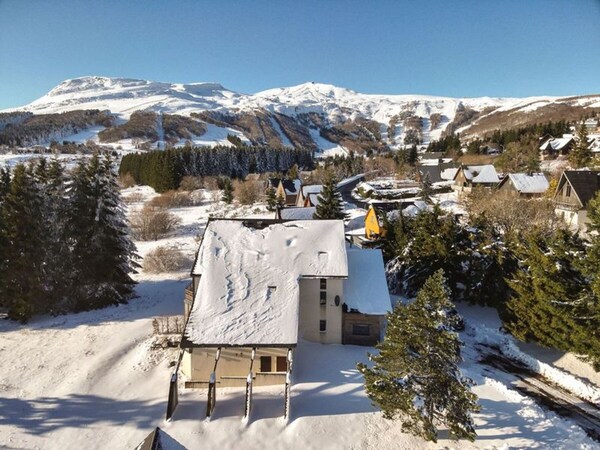 Apartamento Tranquilo Con Aparcamiento En Super Besse - Picherande