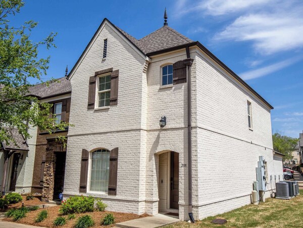 Fleur De Lis Fanbase By Apex Short Term Stays - Oxford, MS