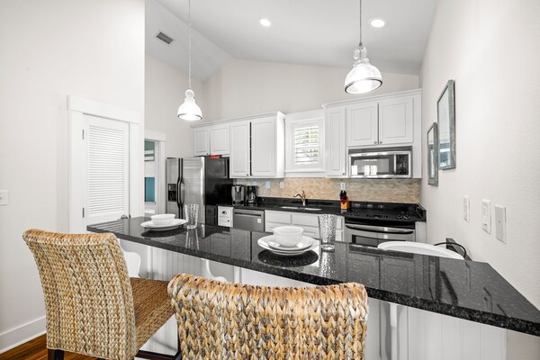 Ocean Ayer Carriage House- Private Beach Access | 2 Beach Bikes + Seasonal Tram - Rosemary Beach, FL