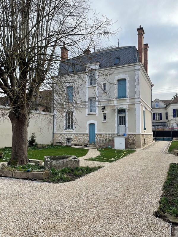 Entre Vignes & Saveurs : Charmante Dépendance Aux Portes De Chablis - Saint-Florentin