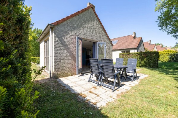 Beautiful Vacation Home On Park By Swimming Water - Nijmegen