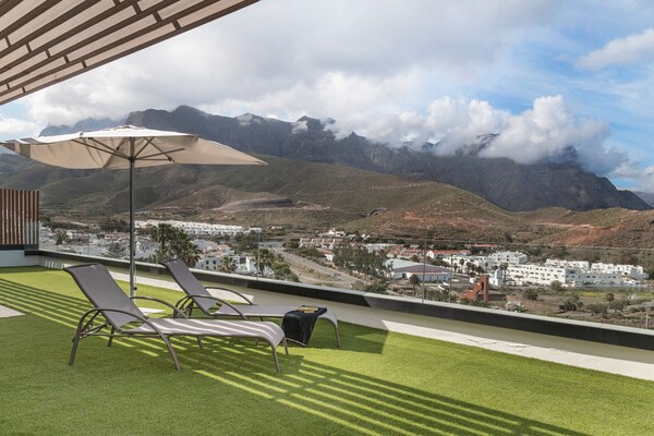 Avec La Vue Sur La Mer, Piscine Partagée Et Wi-fi. - Agaete