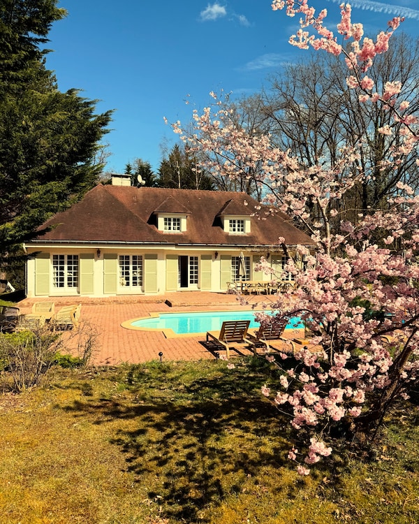 Chic Country House With Swimming Pool In The Rambouillet Forest Chevreuse Valley - Rambouillet