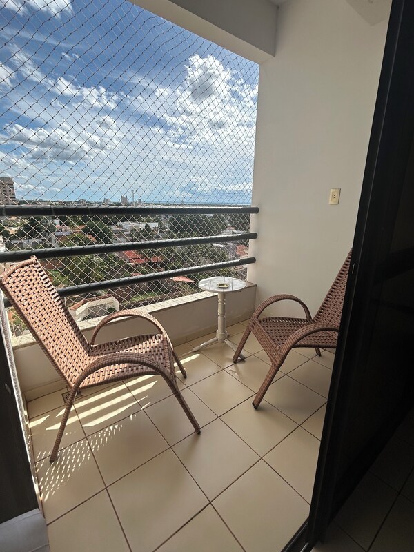 Complete Flat In The Center Of Palmas. - State of Maranhão