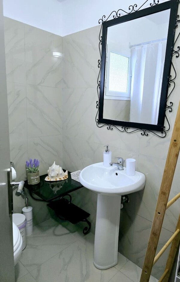 Philoxenia Village House - Borsh