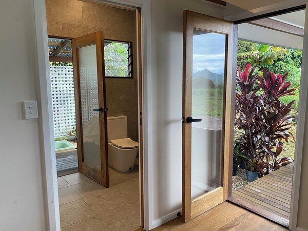 Farmhouse In Byron Bay Hinterland On 30 Acres - Mullumbimby