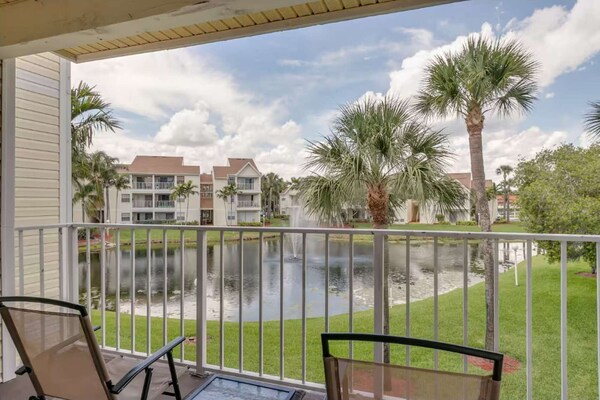 Beachside Pondview Retreat - Melbourne, FL
