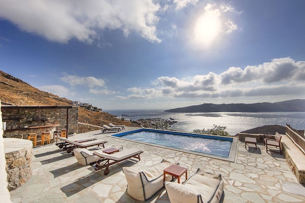 My Rental Homes - Villa Tychi With Pool With Its Own Pool Bar And Big Parking Space - Mykonos