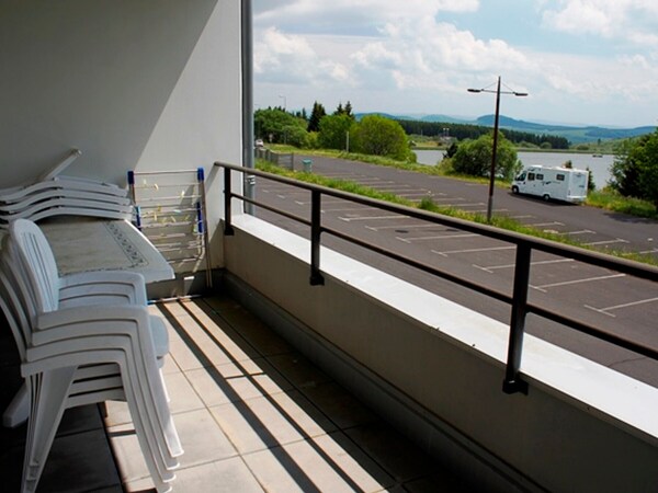 Appartement 6 Pers Proche Pistes Et Commerces - Super-Besse