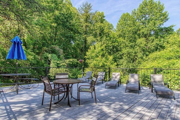 Ideal Location! Shared Pool & Near Dollywood! - Wildwood Creek, Pigeon Forge