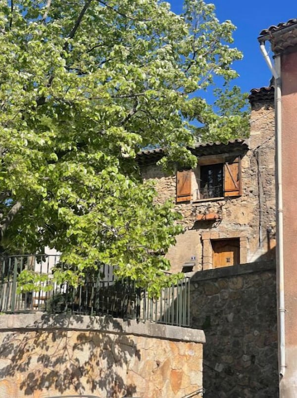 Var Village House - Salernes