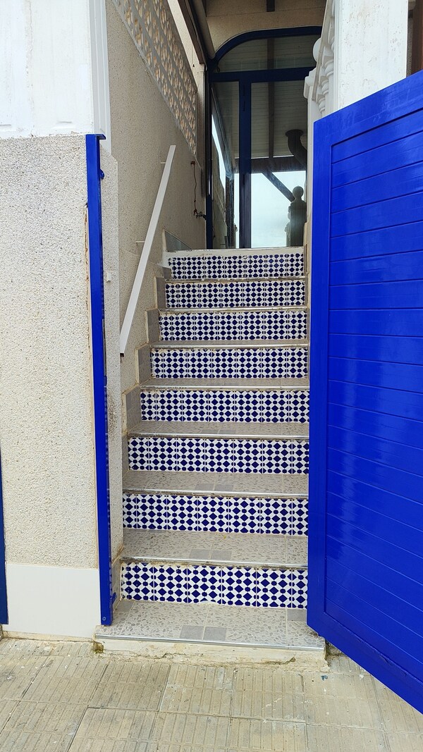 2 Bedroom House With Ocean Views Near The Beach And Airport - Santa Pola