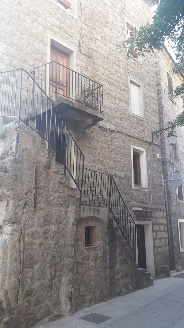 Cosy One-bedroom In The Historic Center Of Sartène - Sartène