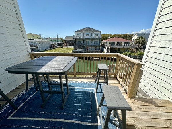 New Listing Sea Queen In Queens Grant 2 Bed/2 Bath - Hampstead, NC