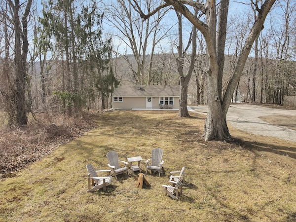 Home In The Woods - Granville, MA