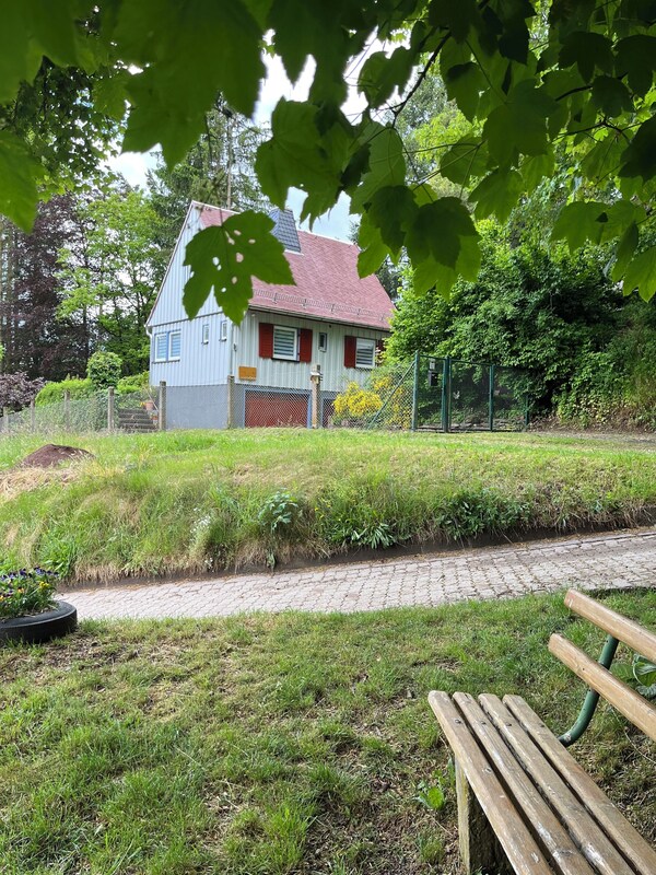 Urlaub In Finsterbergen Im Gemütlichen Ferienhaus Für 5 Gäste ,Idyllische Lage - Friedrichroda