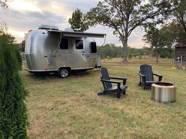 Iconic Airstream River Glamping - Belton, SC