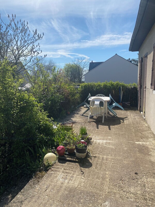 Town/country House,6 Km From Tours, Kitchen, Terrace, Garden.pets Ok. - Tours