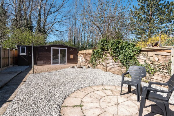 Elroi By Jesouth 2bedroom - Hull
