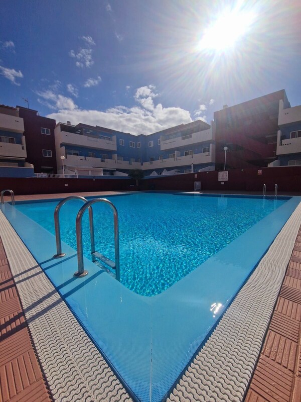 Canela Apartment In Tenerife  Just Steps From The Beach, With A Pool To Enjoy - Güímar