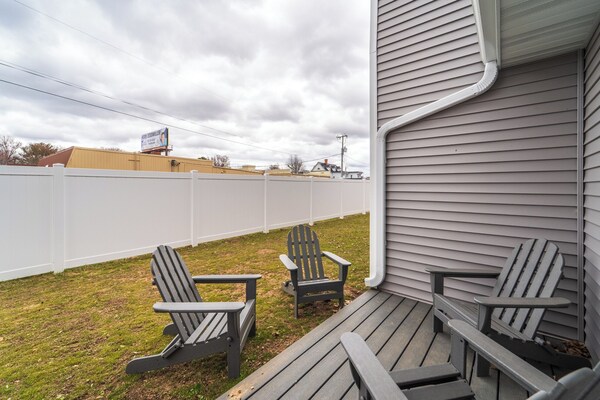 Modern Luxury 3 Bedroom Townhouse By Lakes - Wausau