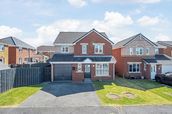 Super Prime Luxury 4 Bedroom Home By Three Bridges Apartments - Dunfermline