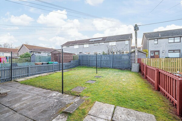 Pure Home Oakley Park View By Three Bridges Apartments - Dunfermline