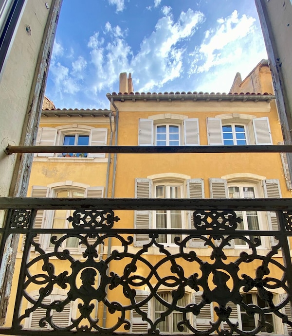 Charming 70 M² T3 In The Heart Of Marseille, A Stone's Throw From The Old Port - Marseille