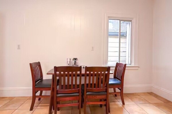 Charming Top Floor Suite In Outer Richmond - Stinson Beach, CA