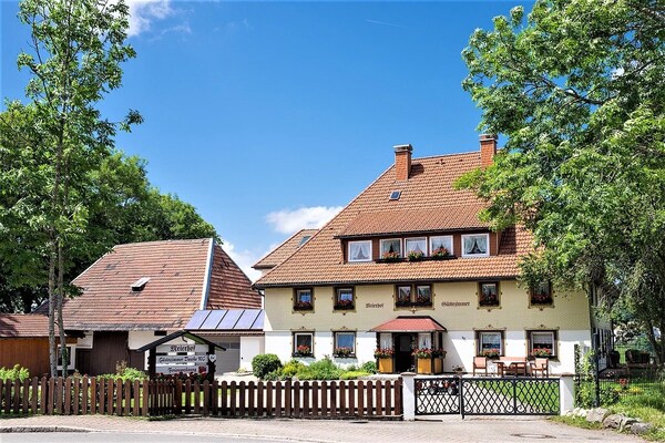 Ferienwohnung 'Meierhof, 38qm' Mit Gemeinsamer Terrasse, Gemeinsamem Garten Und Wi-fi - Titisee-Neustadt