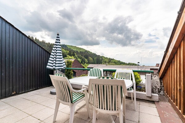 Appartement "Schwarzwaldtraum 4" Avec Terrasse Privée, Jardin Partagé Et Wi-fi - Sasbachwalden