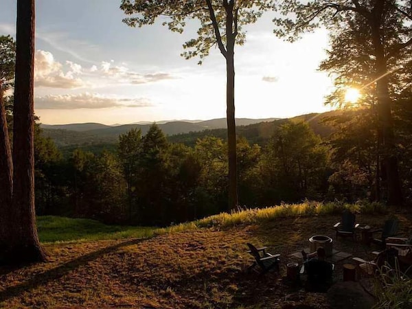 Mountain Escape, Firepit, Views | Fox Lane Retreat - Woodstock, VT
