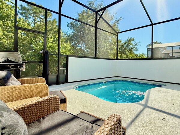 Stylish Home,themed Rooms, Pvt Pool, Bbq, Resort Amenities  Internacional Drive - Winter Garden, FL
