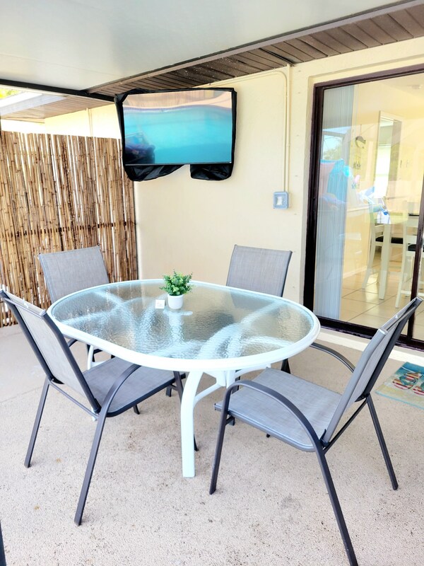 Poolside Paradise Retreat - North Port, FL