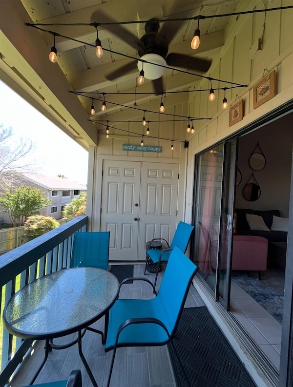 303 Cool Breeze Chateau La Mer Ii - Destin, FL