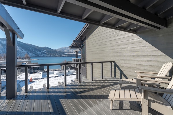 Waterfont Luxury- Yacinde B6 - Chelan, WA