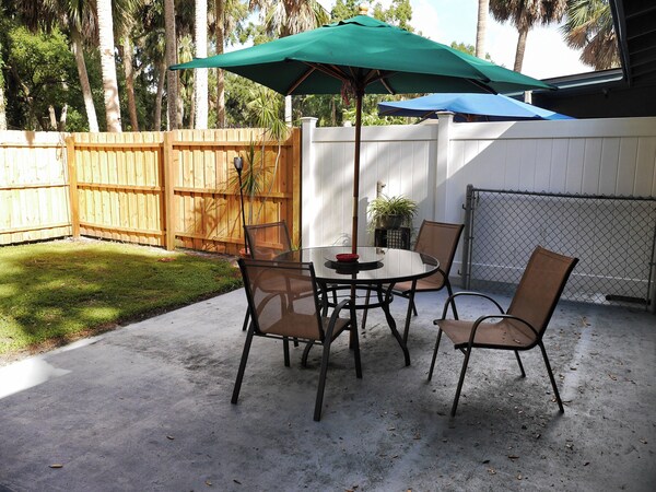 Downtown Duplex A Amazing Location - Lake Mary, FL