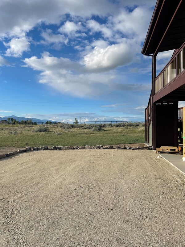 Peaceful 1-bedroom Apartment With Amazing Views. - Hamilton, MT