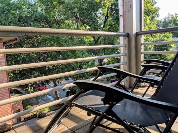 Downtown Creekside Retreat - Boulder, CO