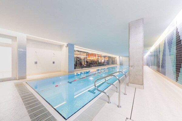 Stylish Skyline Apartment - Heart Of The City With Stunning Views Canary Wharf - Central London