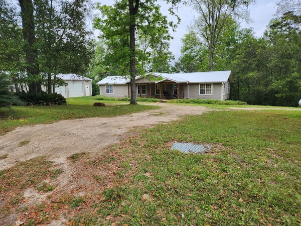 Talquin Lake House W/dock 3 Bedroom With Office/gym - Lake Talquin State Forest, Tallahassee
