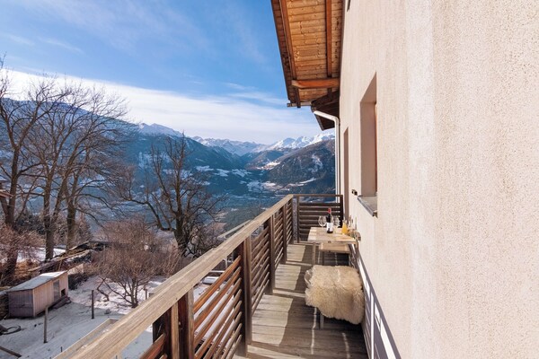Zimmer 'Zirbensuite Zi 1' Mit Bergblick, Gemeinschaftsgarten Und Balkon - Mals