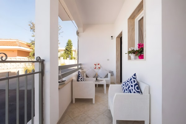 Holiday Home 'Il Nido Sul Mare' With Sea View, Shared Terrace And Air Conditioning - Punta Prosciutto