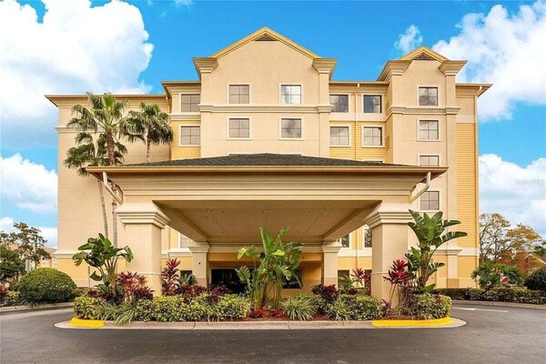 7601 Spacious & Cozy 1br/1ba Stayskysuite #502 - Orlando, FL