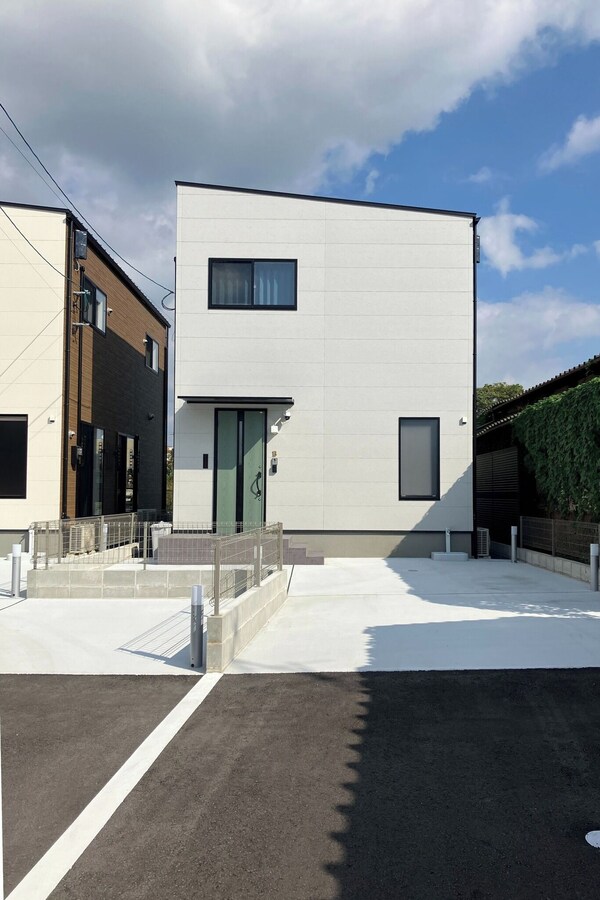 Casa Kikuchi B Is A Newly Built House Located Ne / Kikuchi Kumamoto - 菊池市