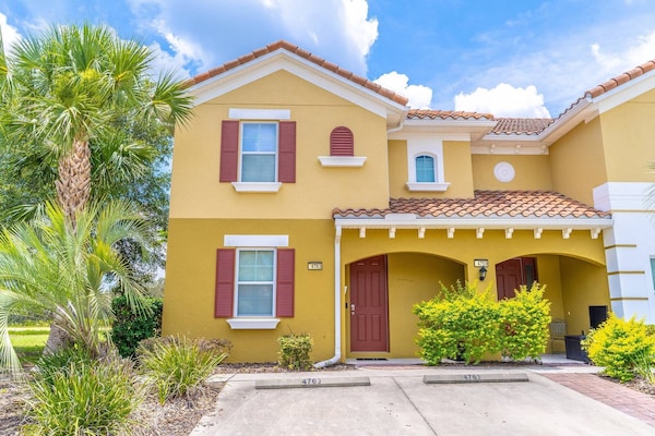 Newly Listed Private Pool Home In Solterra | 4 Master Suites | Gated Community | Sleeps 11 - 대븐포트