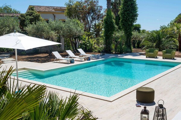 Villa En Salemi Con 5 Habitaciones, Capacidad 10 - Sicilia